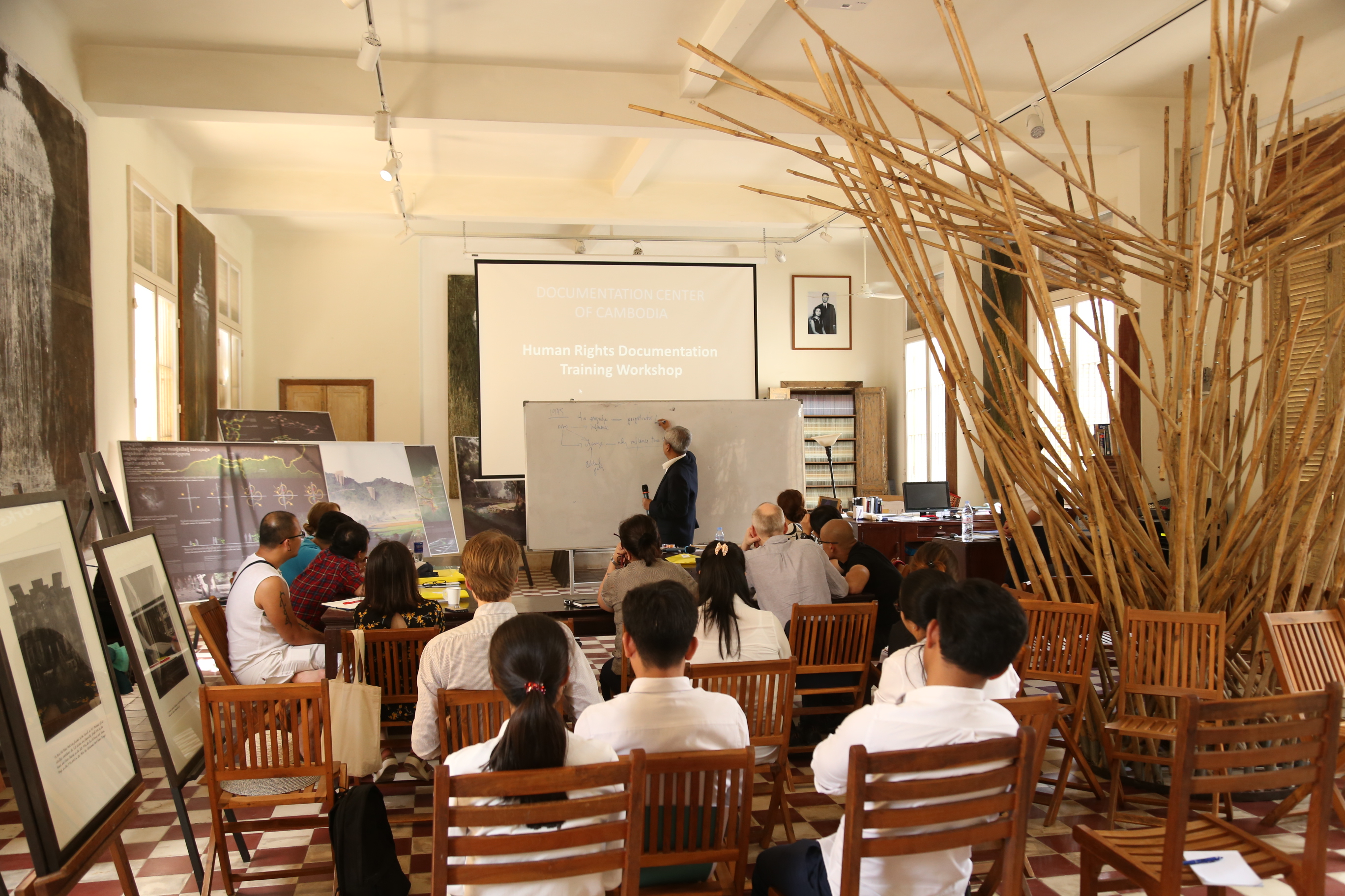 TJWG_EN – Transitional Justice Working Group